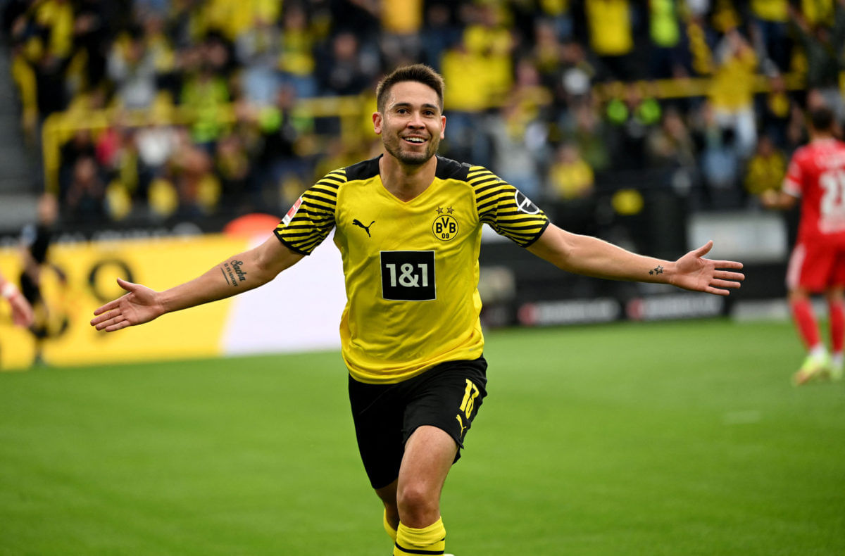 Top 10 best left-backs in the world in 2021