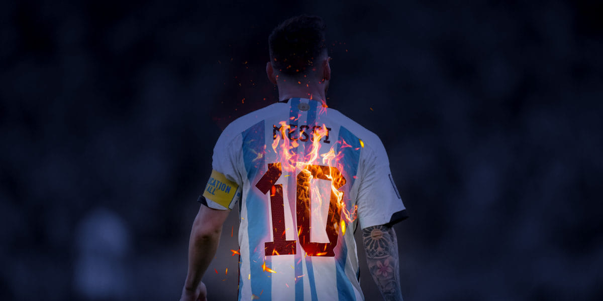 Top 10 greatest football players to wear jersey No. 10