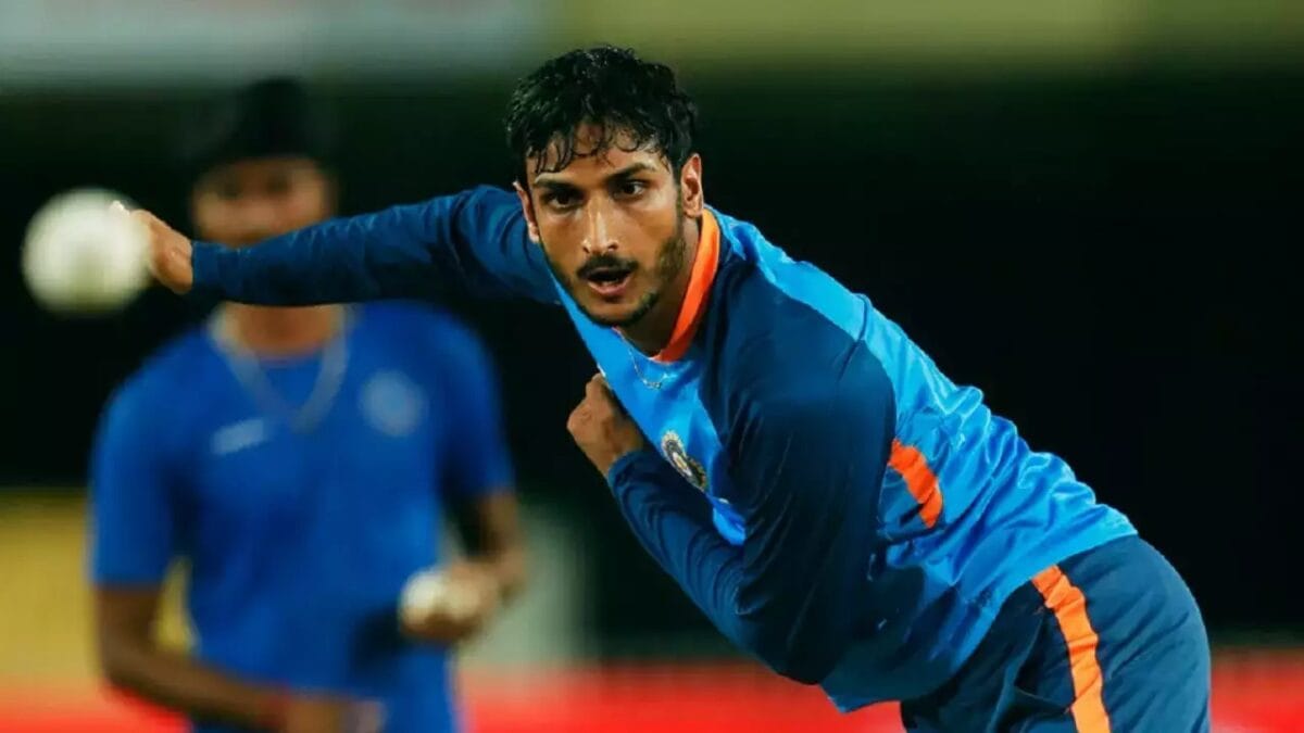 3 players who could replace Washington Sundar if he is ruled out of T20 ...