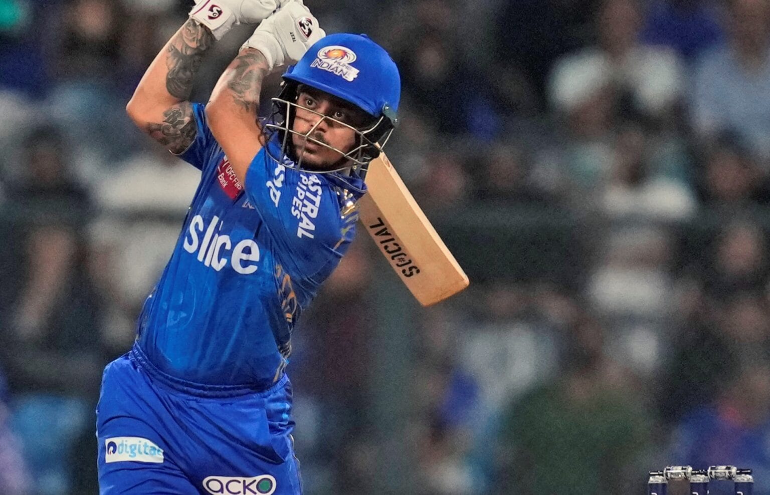 List of players who have won every IPL final they played