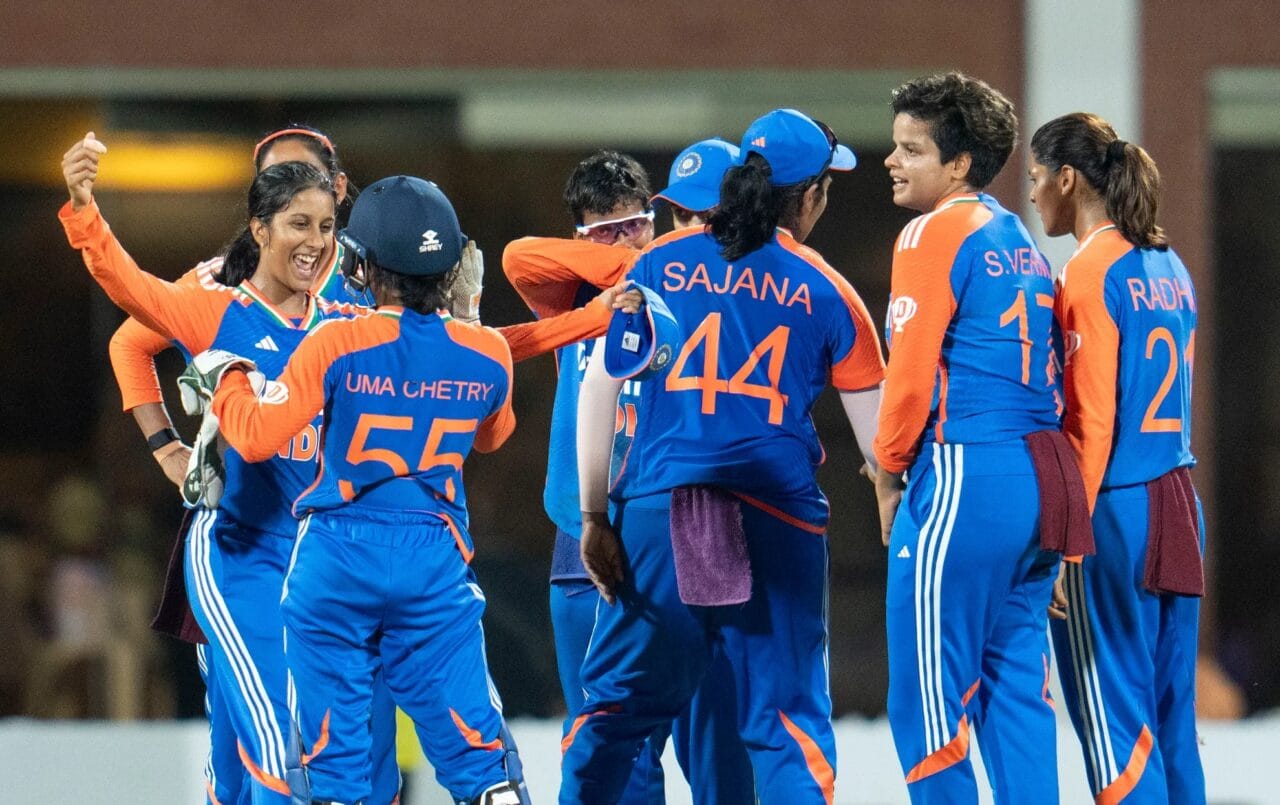 Smriti Mandhana creates history! Becomes first Asian batter to complete ...