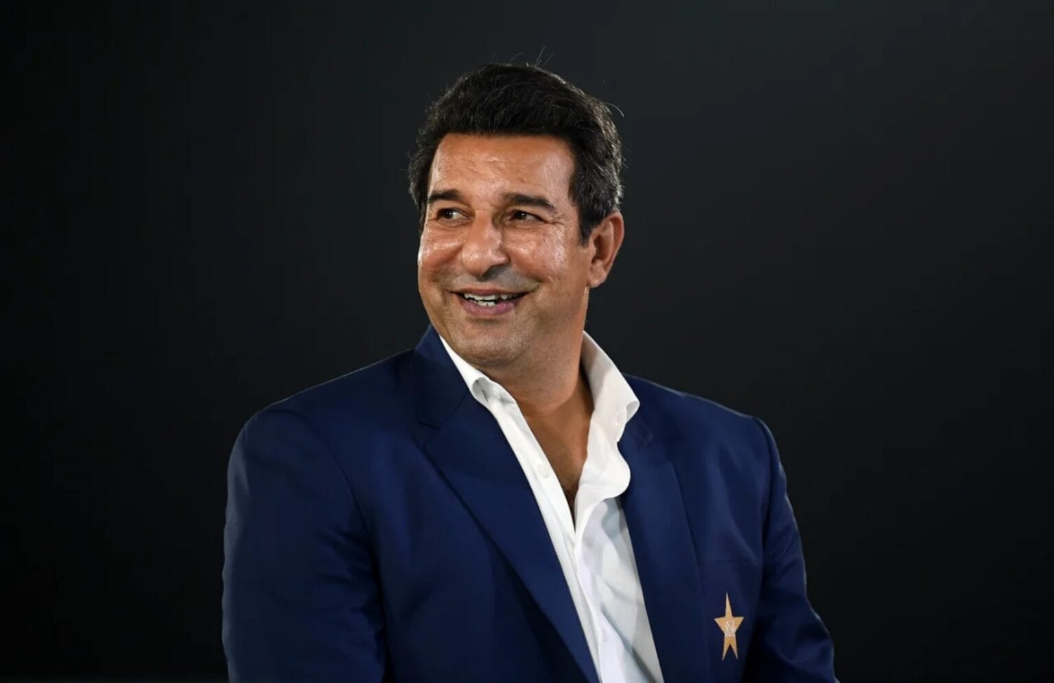 The Ashes 2025-26: Wasim Akram reacts after Mitchell Starc breaks his ...