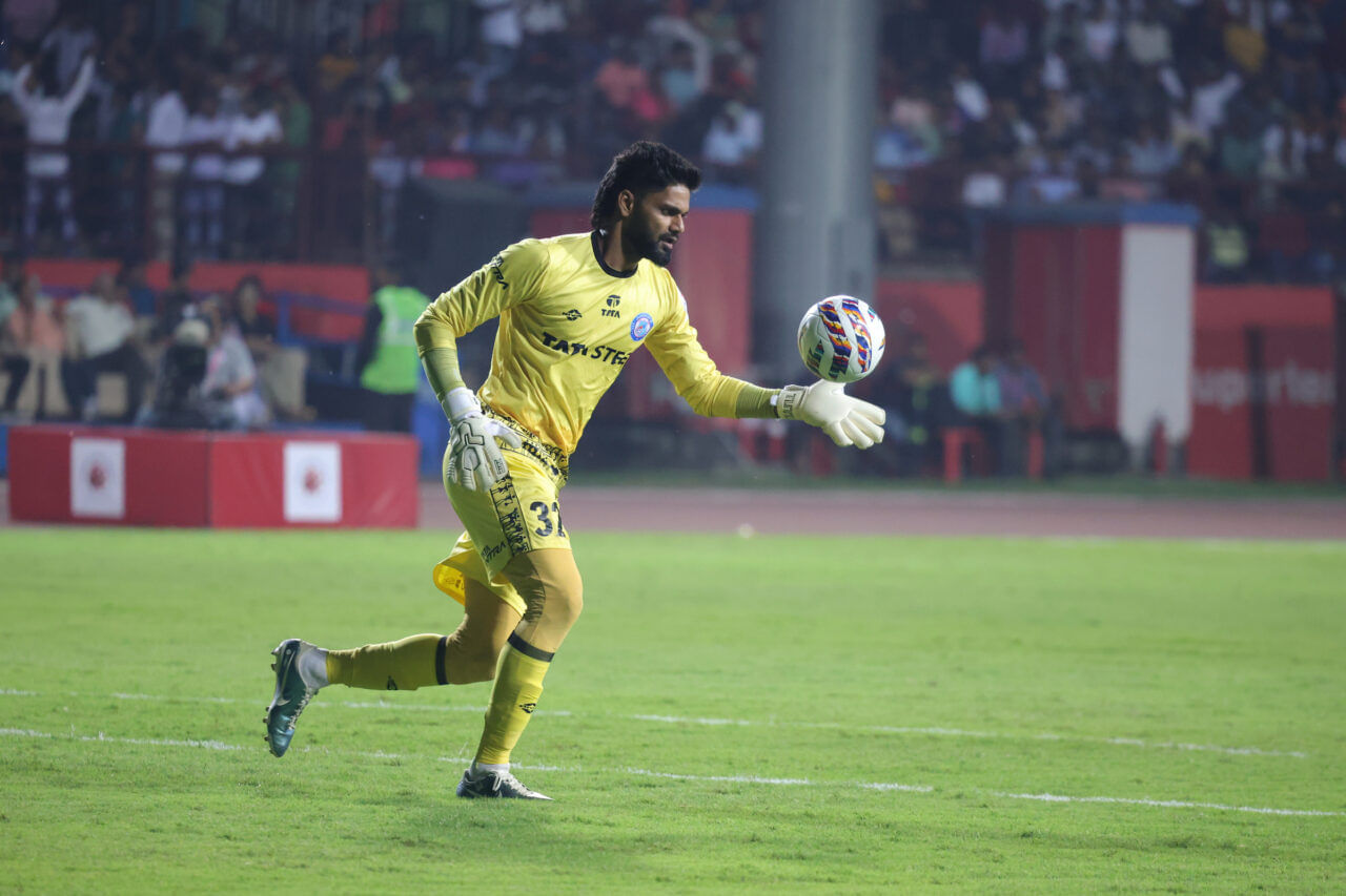NorthEast United FC vs Jamshedpur FC line-ups, team news, prediction and preview | Kalinga Super ...