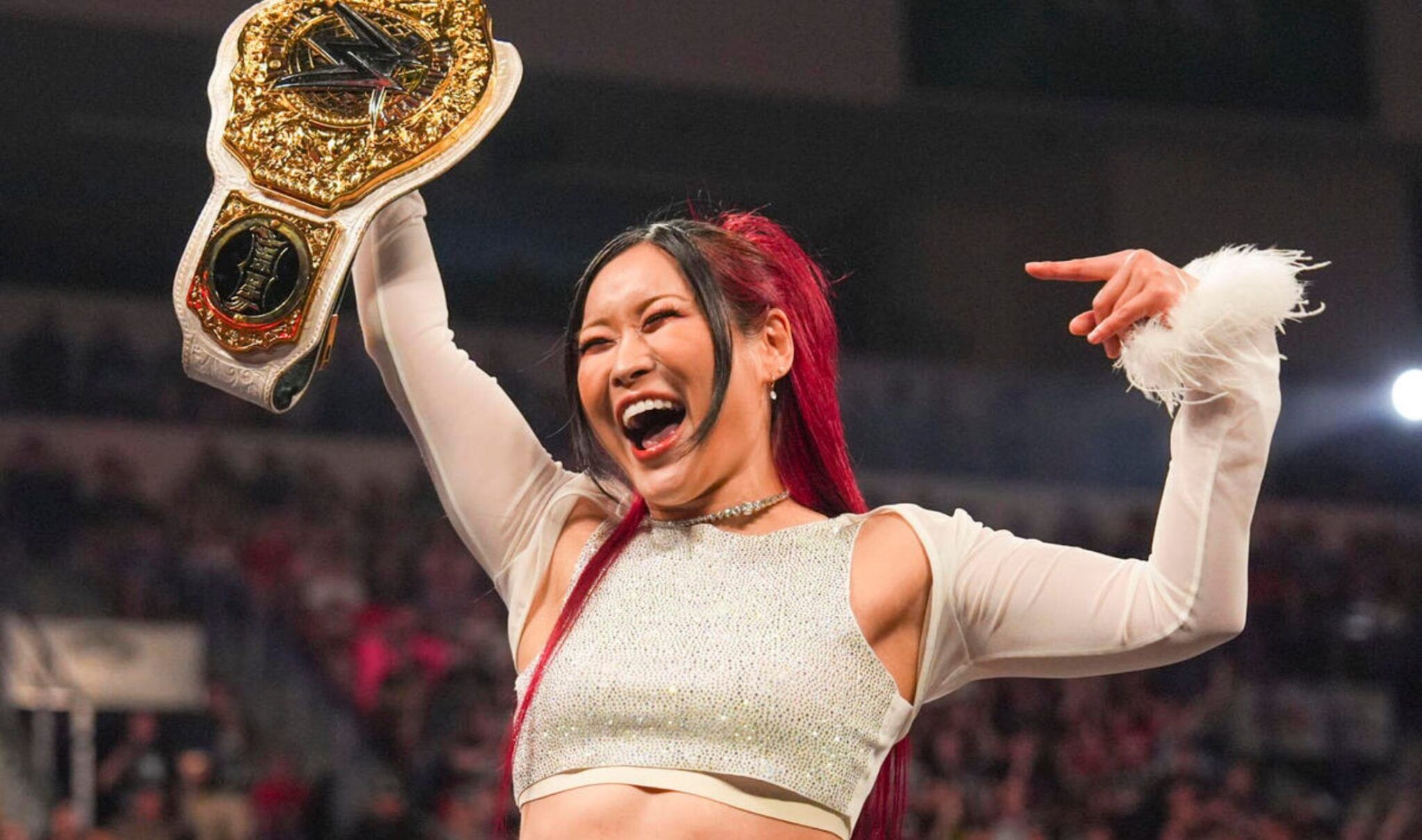 WWE RAW (September 8, 2025): Women's World title contract signing; Lyra ...