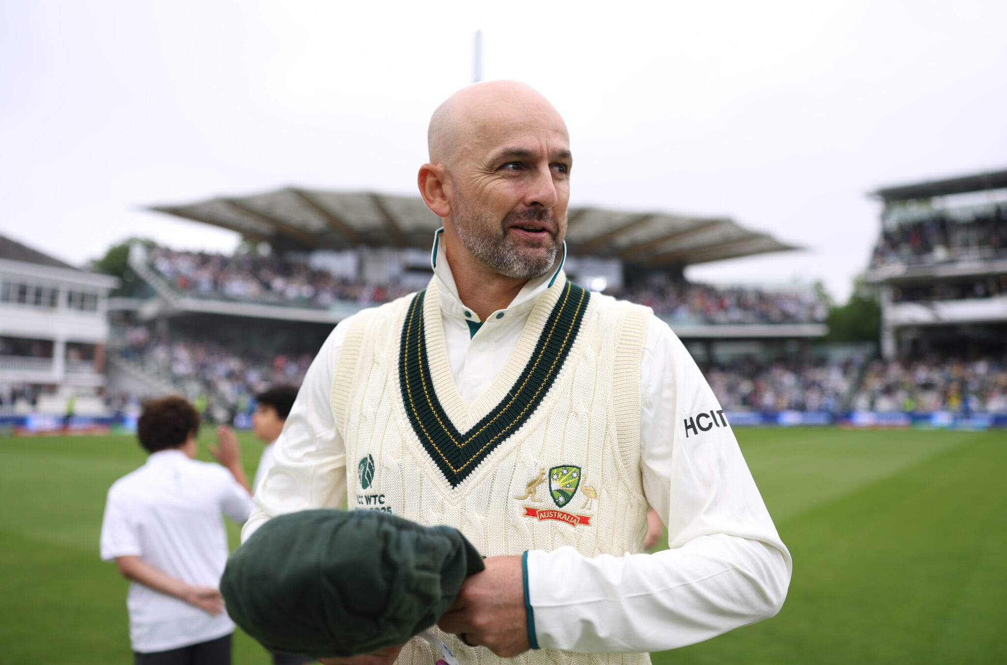 Top 5 Australian bowlers with most wickets in test cricket