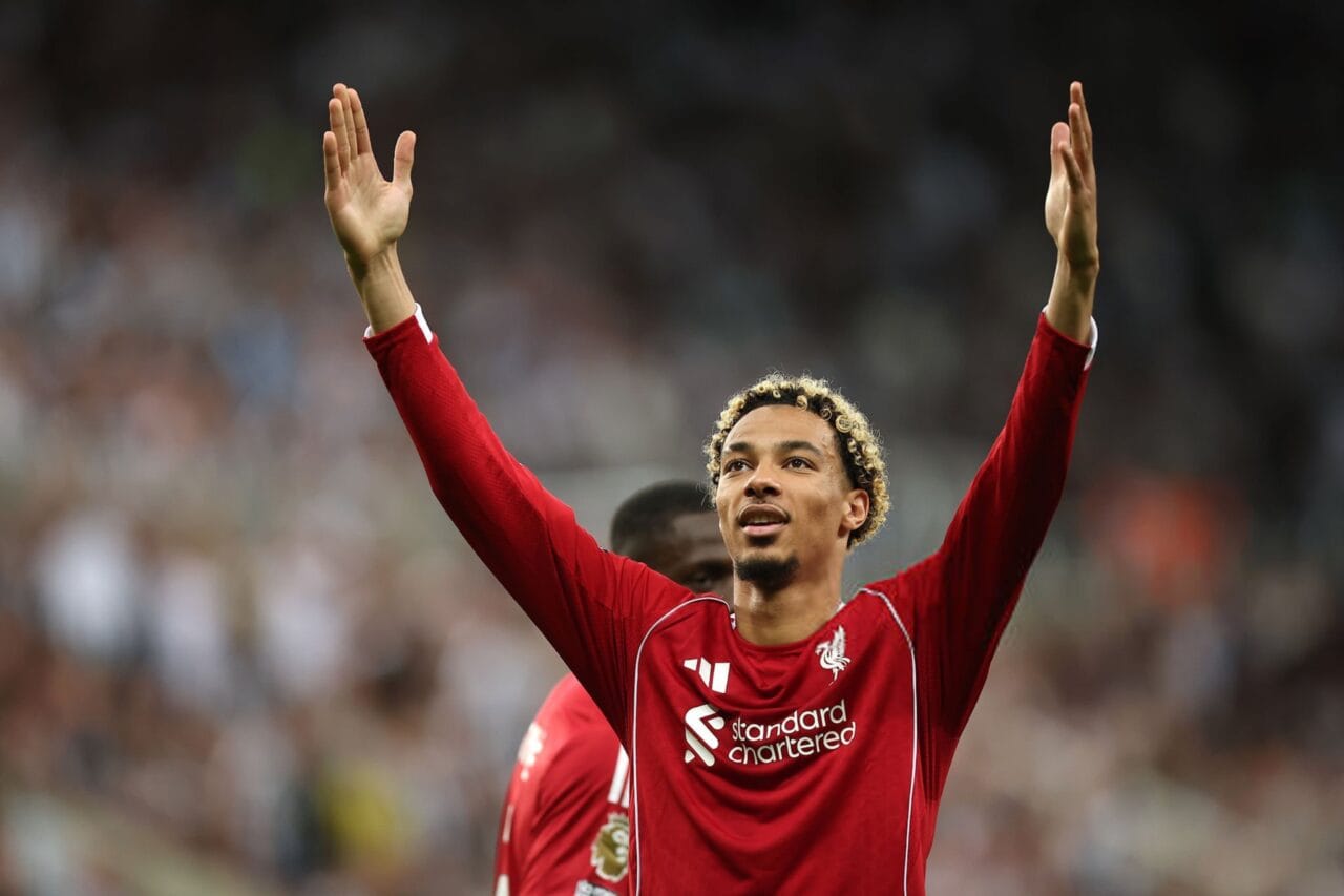 What kit will Liverpool wear today vs Tottenham in Premier League?