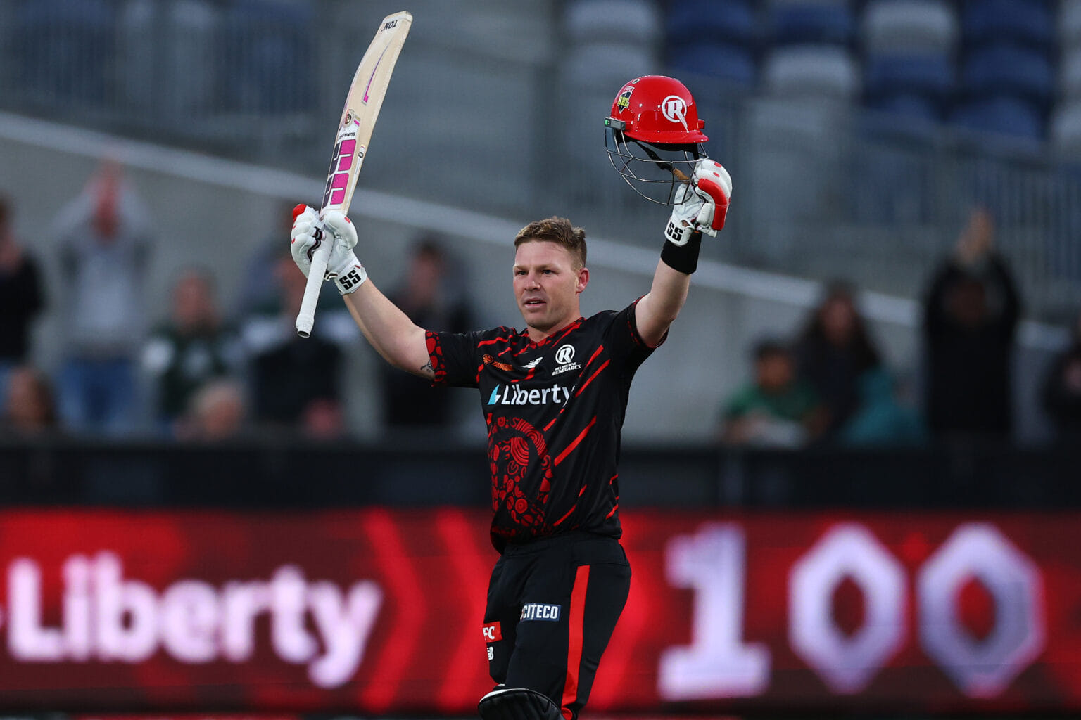 Which team will Tim Seifert play for in IPL 2026?