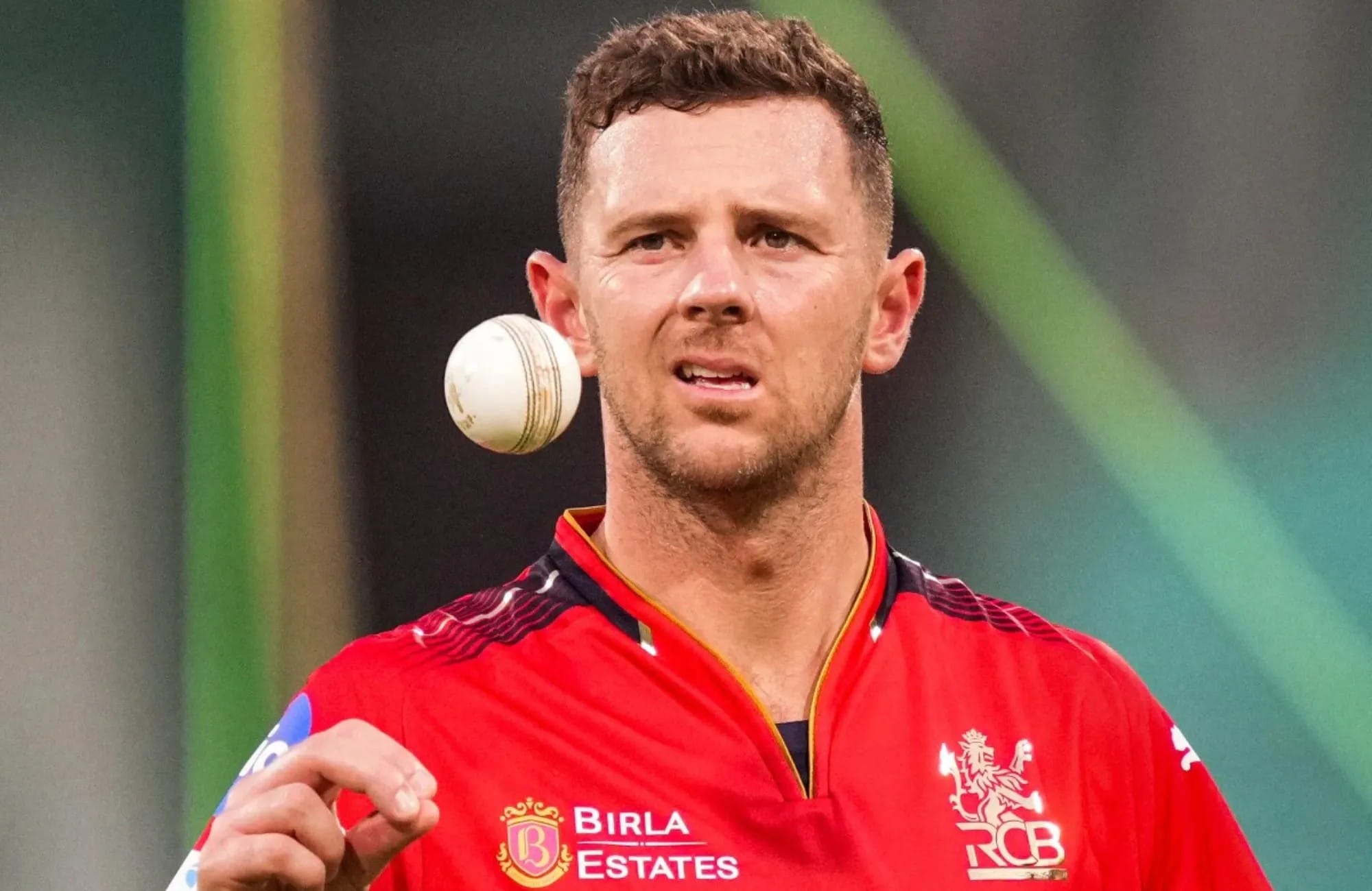 Why did Josh Hazlewood miss MI vs RCB clash of IPL 2026?